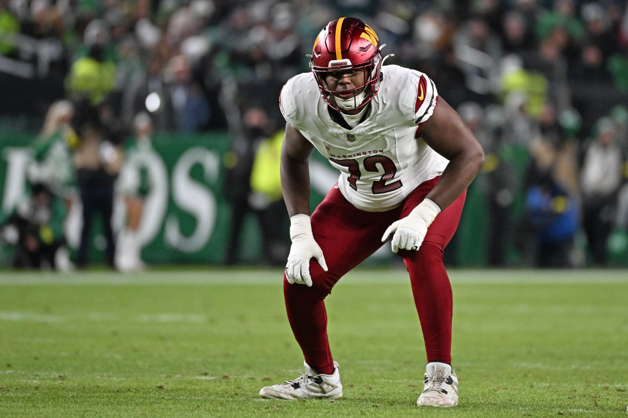 Commanders Re-Sign 2-Time Super Bowl Champion At 53% Pay Cut—He Called ...